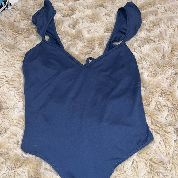 Lulus | Tops | Lulus Open Back Bodysuit | Poshmark